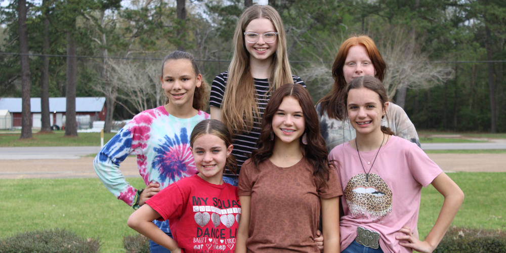 2023-2024 Junior High Cheerleaders | Spurger ISD